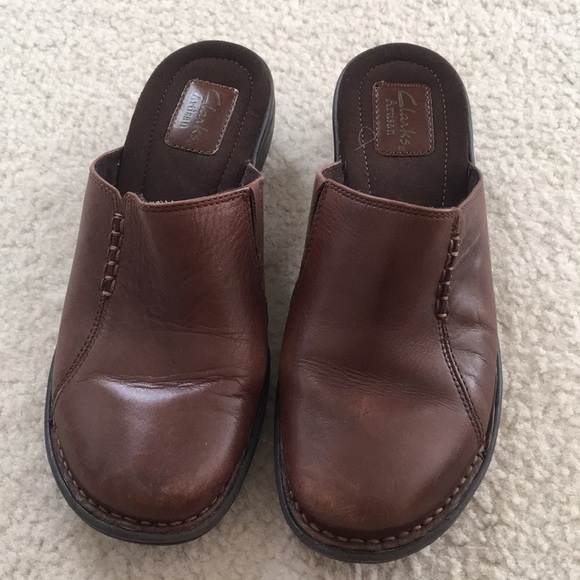 Clarks | Shoes | Clarks Brown Clogs | Poshmark